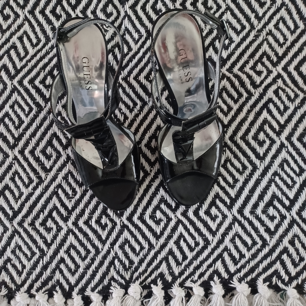 Black Patent High Heels. Approximately 3 Inches High. - Gem